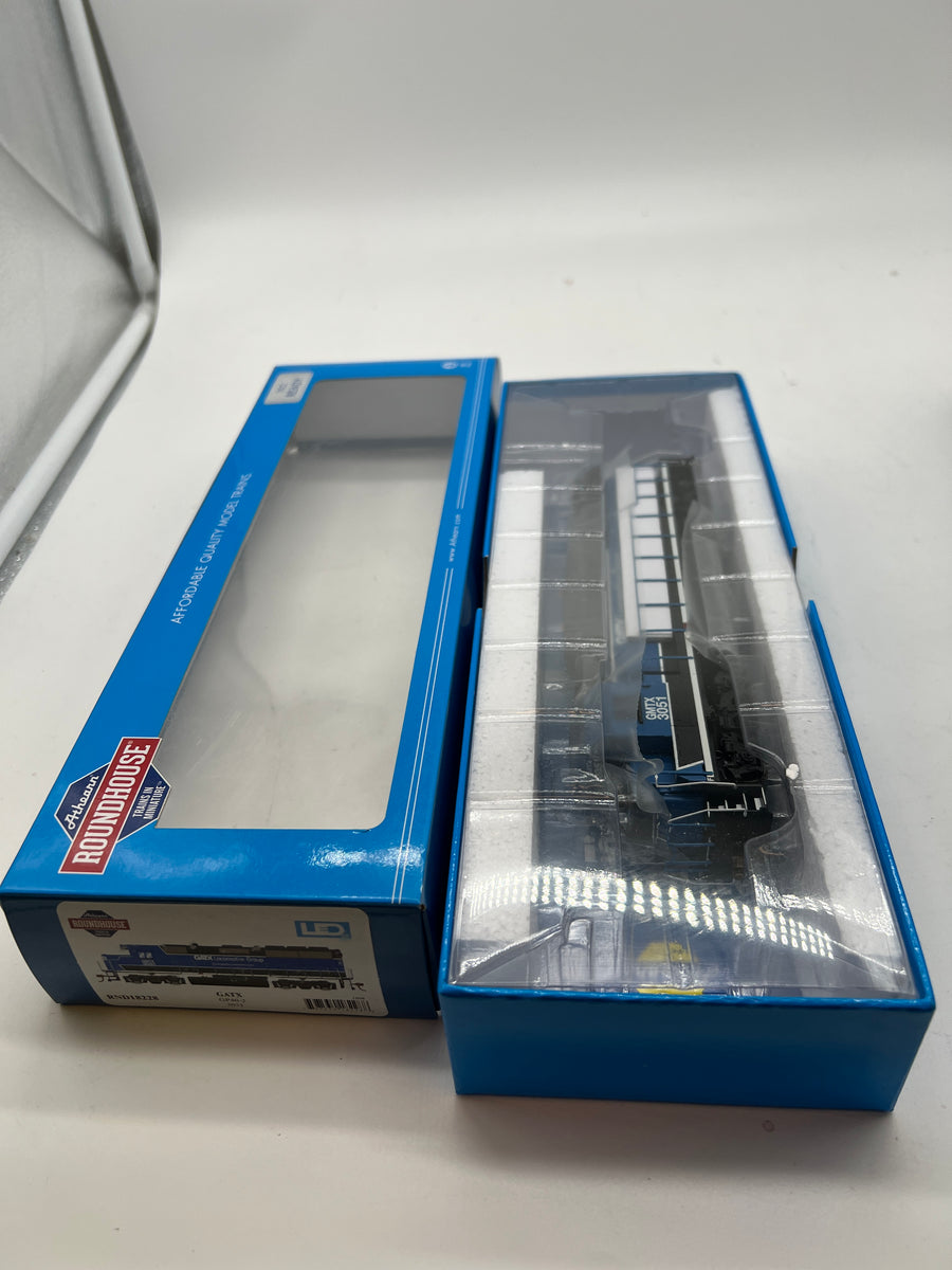 Athearn RND18228 GATX Locomotive group GP40-2 Diesel locomotive DCC RE