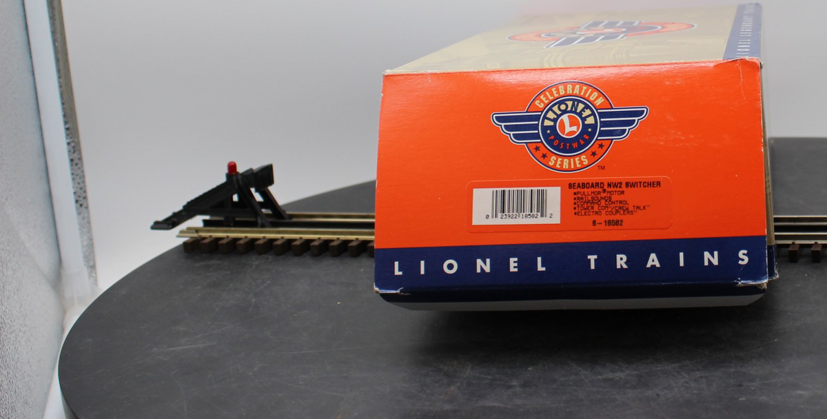Lionel 6-18582 postwar celebration series seaboard nw2 switcher locomo