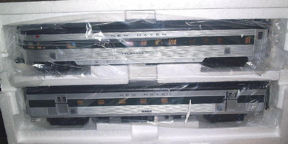 MTH Premier 20-5694a New Haven 2 Car 70' Streamlined RPO / Observation