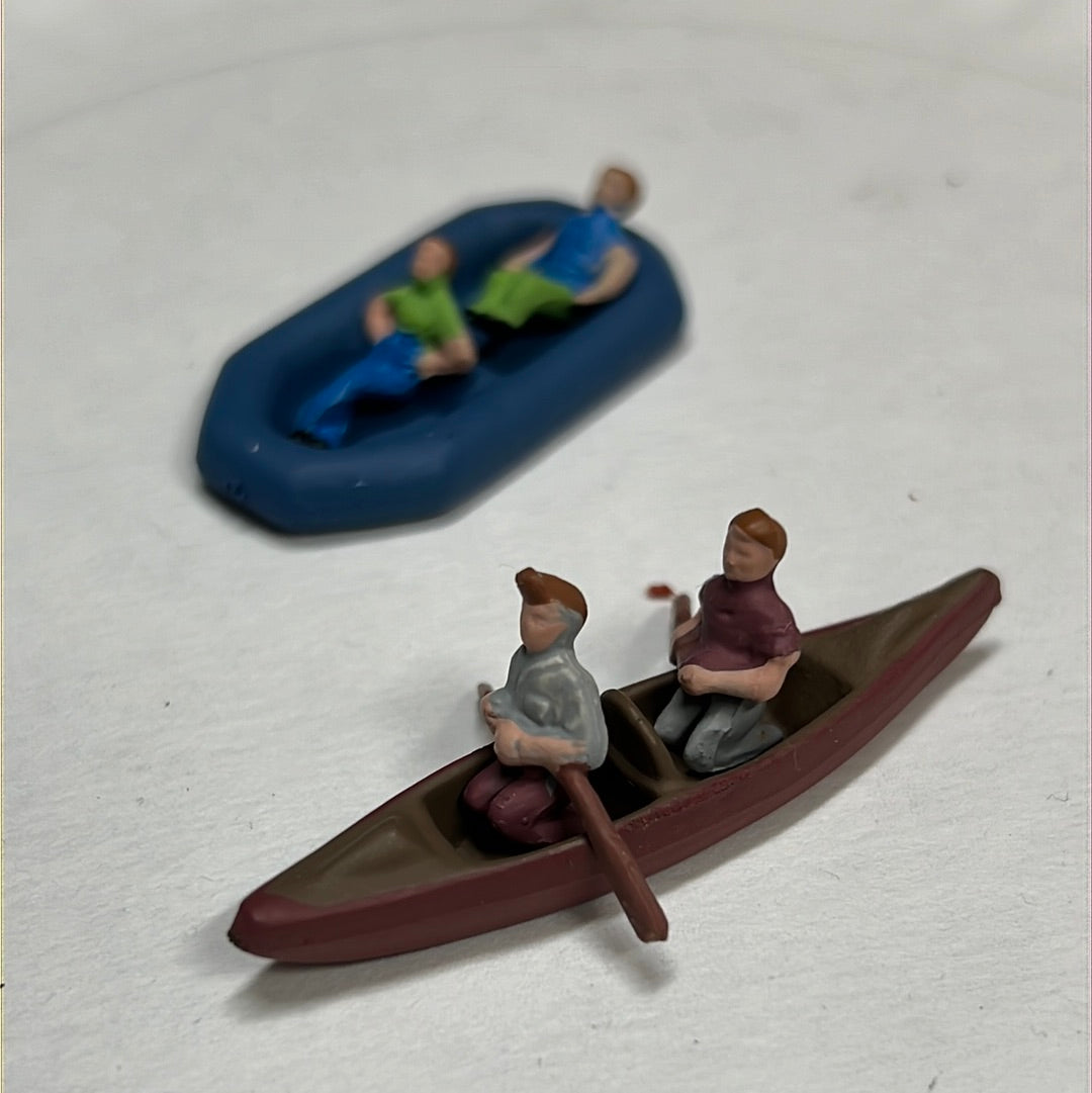 HO Scale figure pack Floating trip canoe and raft