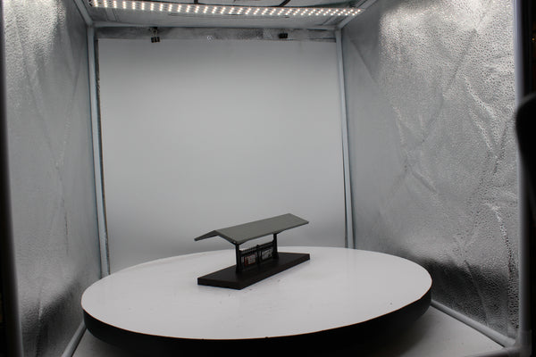 MTH 30-9006 Passenger Station Platform RailKing O SCALE Like New