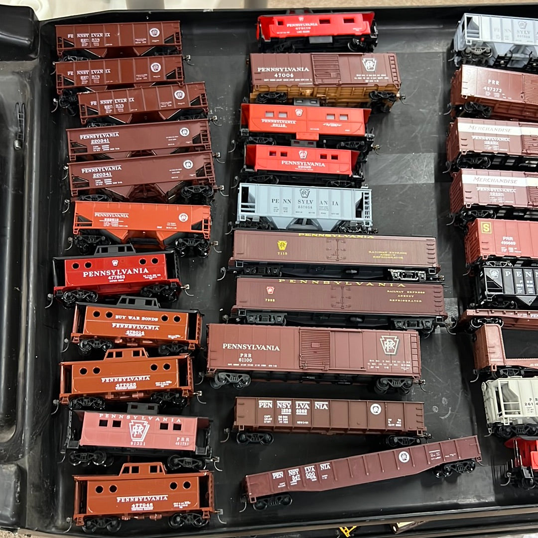 HO Scale Bargain Pack PRR Freight Cars-- 3 to 4 Random Freight Cars wi