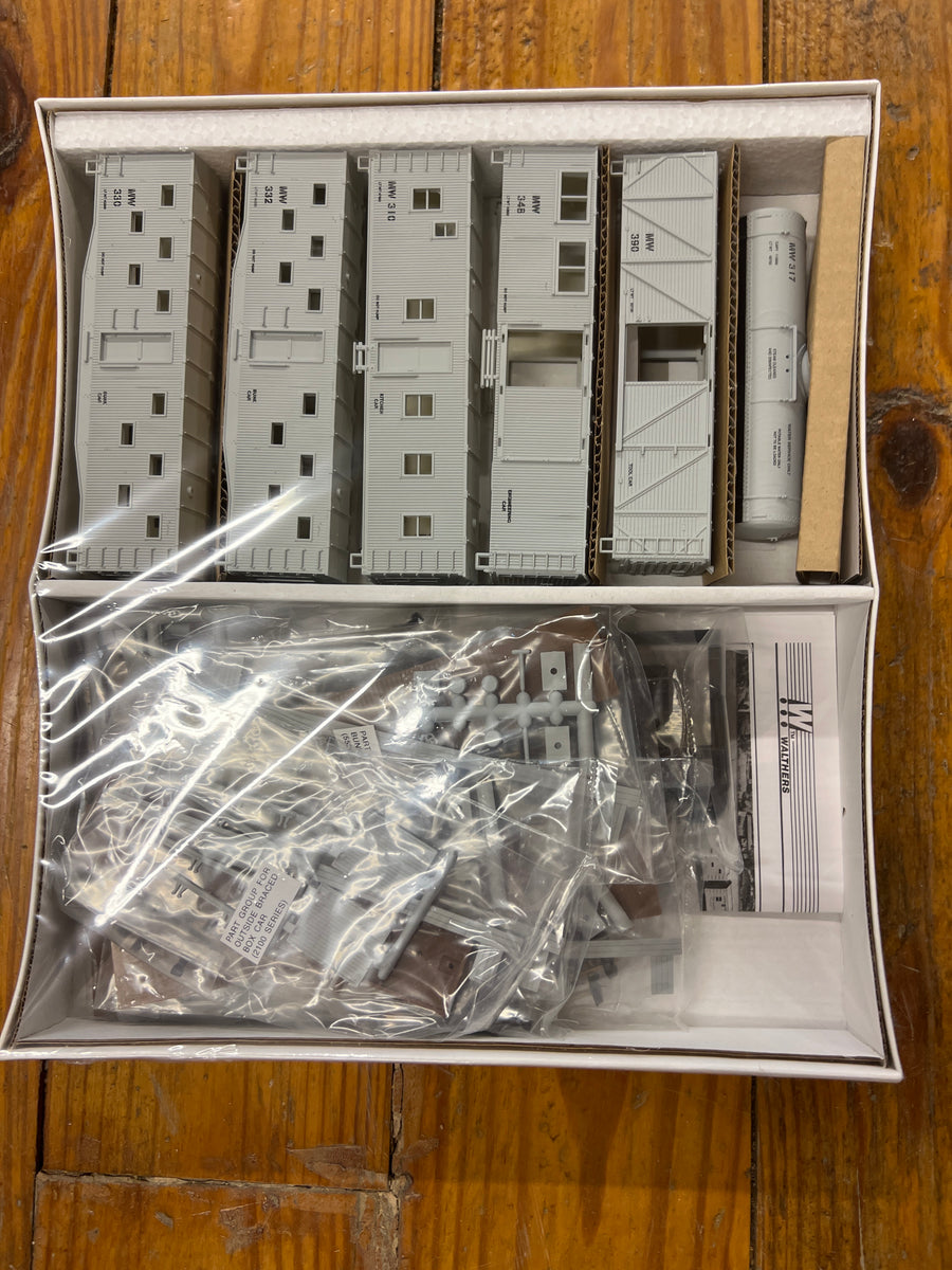 Walthers 932-911 Work Train #1 Maintenance of Way MOW Kit HO Scale