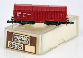 Marklin 8635 Telescoping Covered Freight Car Z SCALE (1:220)