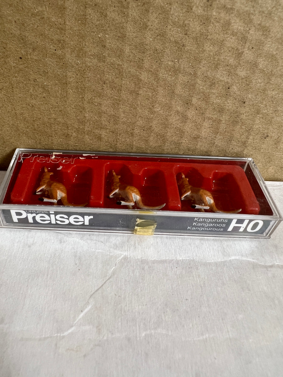 Preiser 20392 HO Scale Kangaroos set of 3 SZ